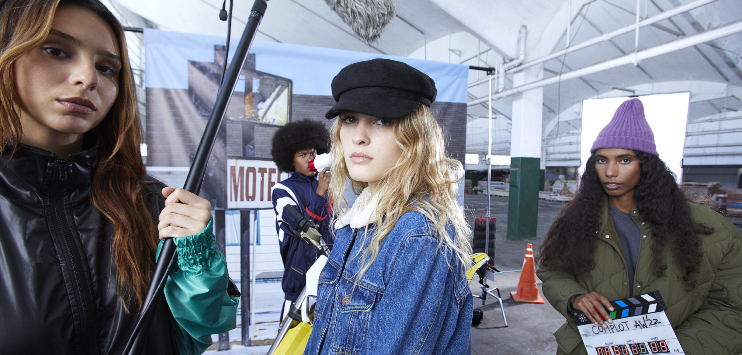 COMPLOT | Shop online